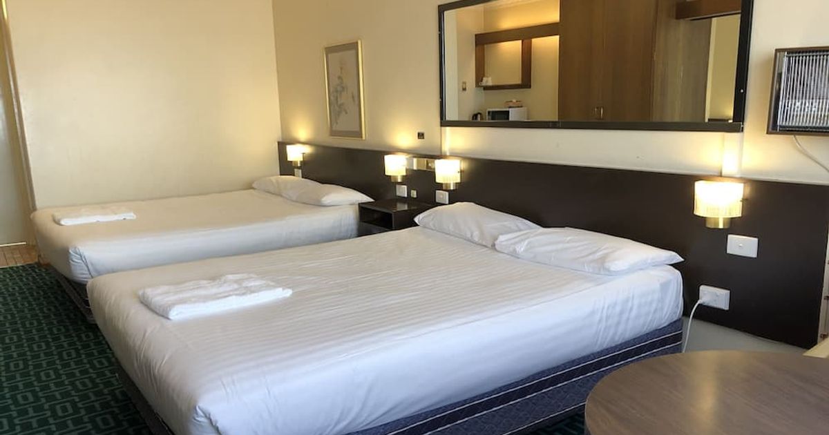 Canberra Lyneham Motor Inn, Canberra | HotelsCombined