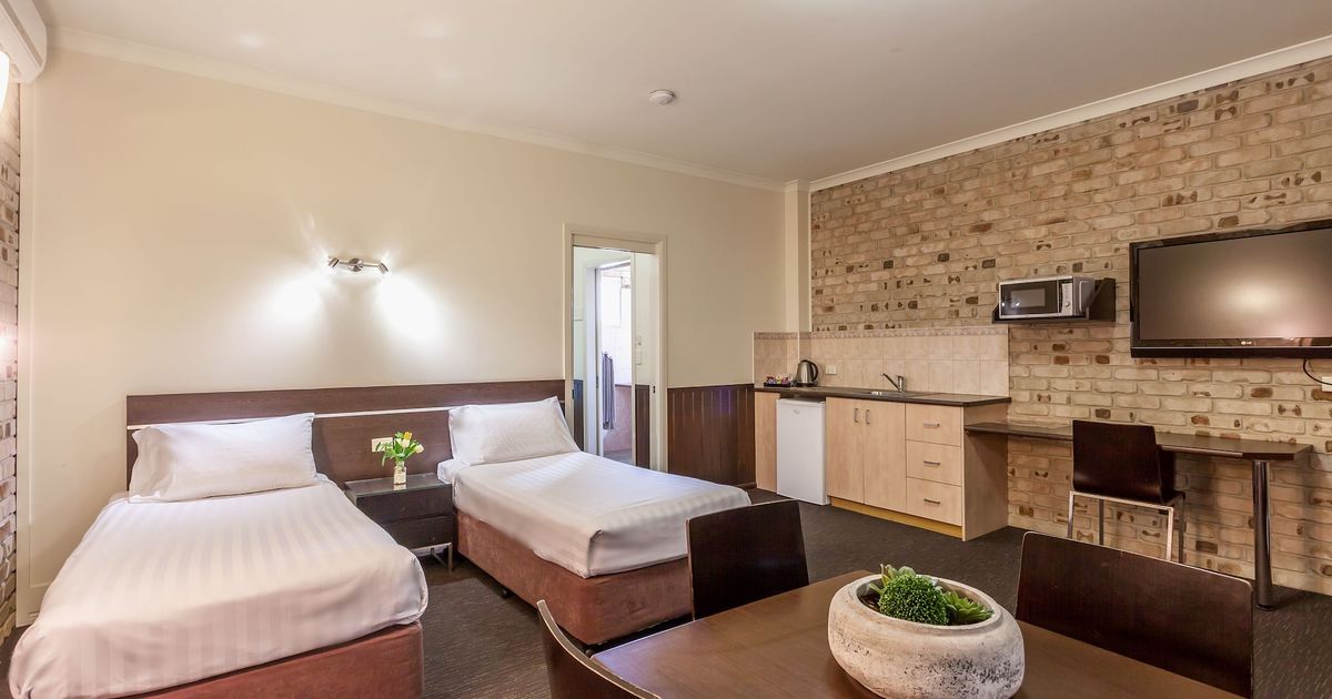 Highlander Motor Inn from $90. Toowoomba Hotel Deals & Reviews - KAYAK