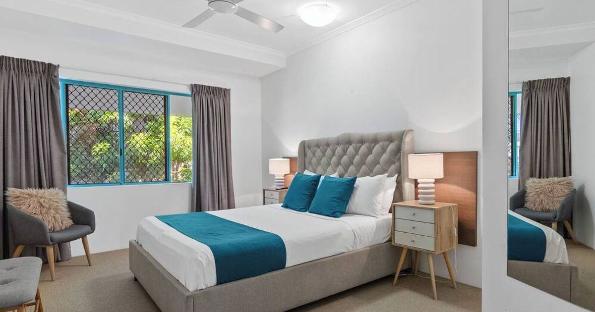 Coral Sands Beachfront Resort $127. Trinity Beach Hotel Deals & Reviews ...