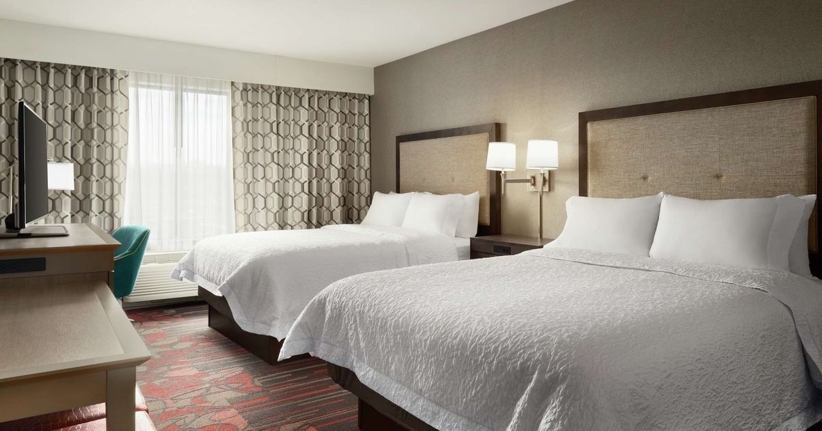 Hampton Inn & Suites St. Louis/Alton ab 103 €. Hotels in Alton - KAYAK