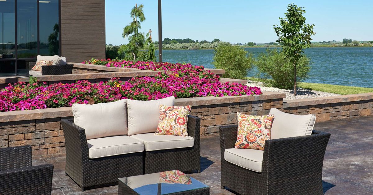 Hampton Inn by Hilton Burley from $121. Burley Hotel Deals & Reviews ...