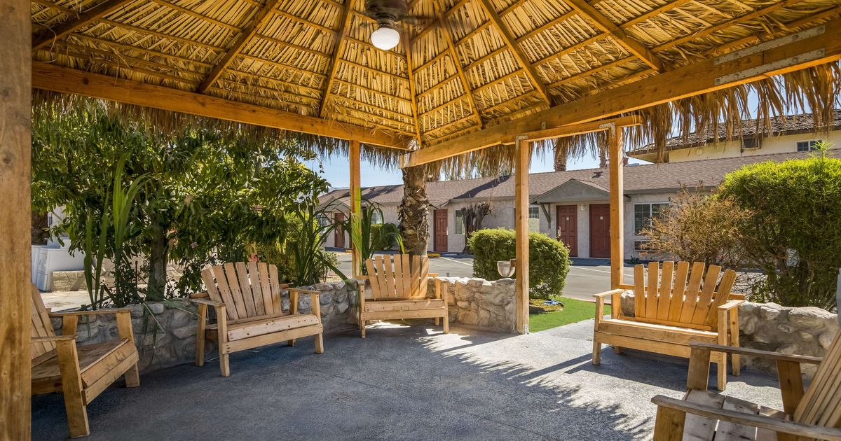 Rodeway Inn near Coachella £34. Indio Hotel Deals & Reviews - KAYAK