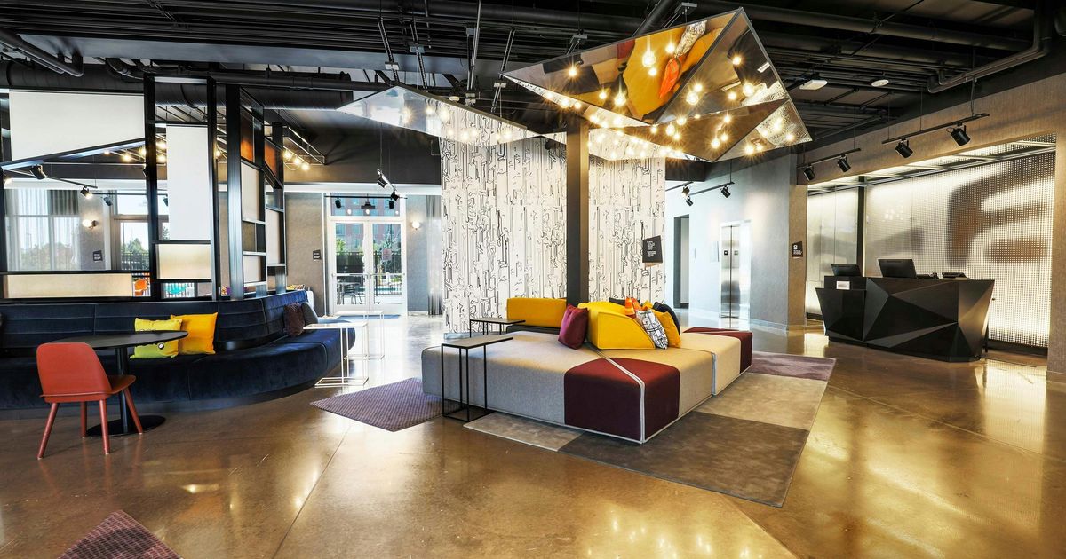 Aloft Reno-Tahoe International Airport £56. Reno Hotel Deals & Reviews ...