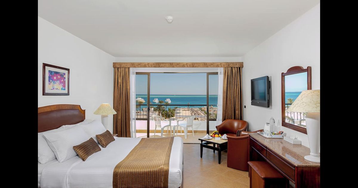 Marlin Inn Azur Resort in Hurghada, Egypt from $40: Deals, Reviews ...
