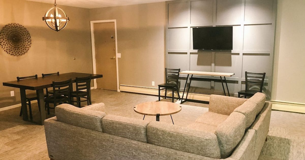 Inn at the Alpine from $138. Onekama Hotel Deals & Reviews - KAYAK