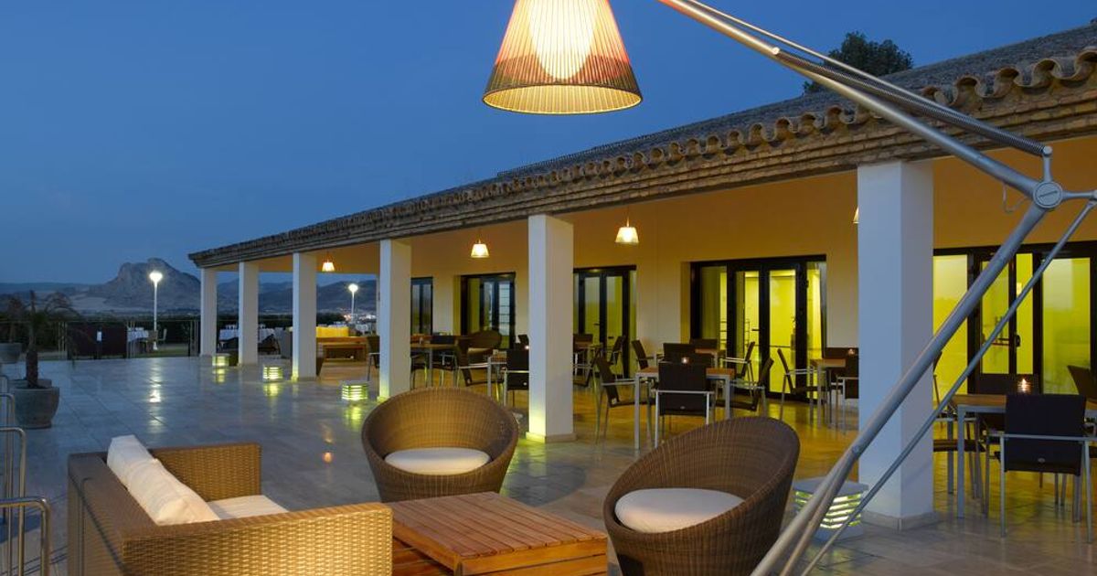 Parador de Antequera à partir de 63 €. Hôtels à Antequera - KAYAK