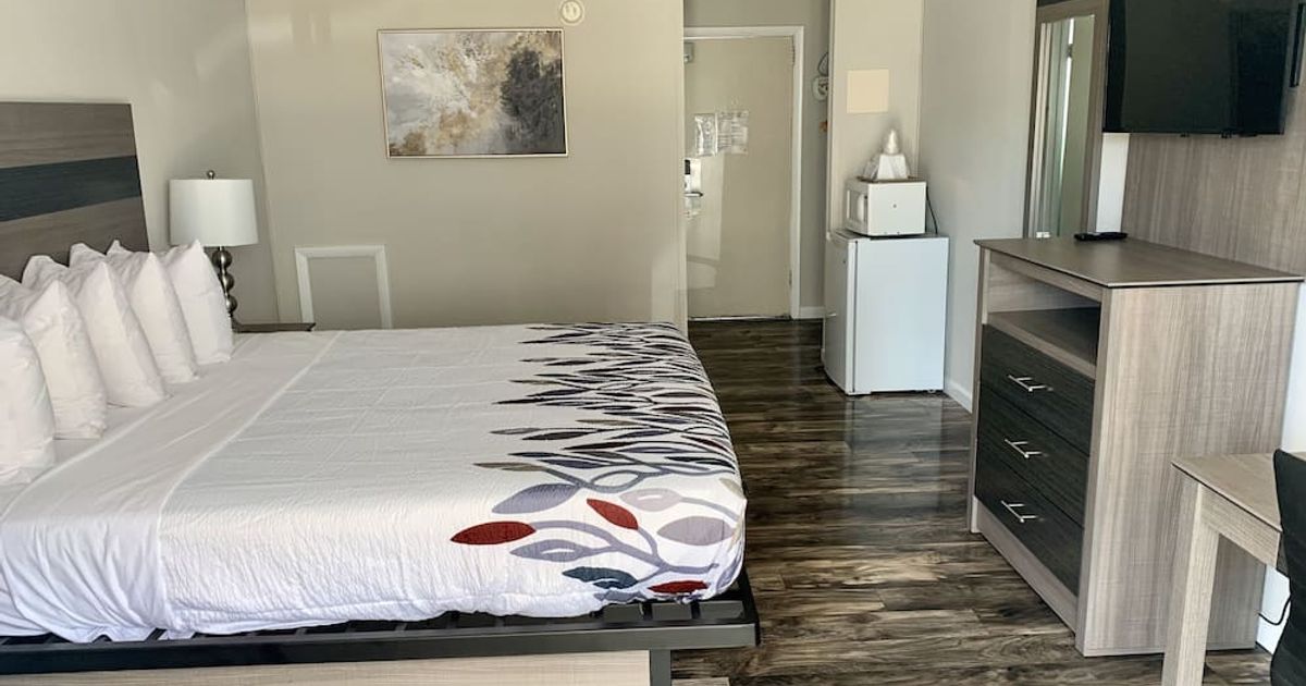 Simple Life Motel from $84. Ocean City Hotel Deals & Reviews - KAYAK