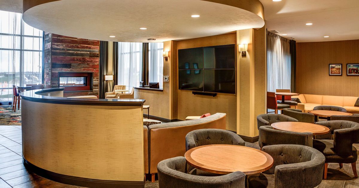 DoubleTree by Hilton West Fargo Sanford Medical Center Area from $100 ...