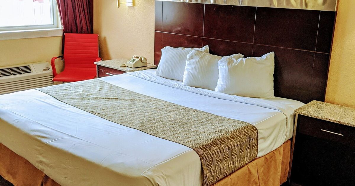 Atlantic Motor Inn Near Boardwalk from $8. Atlantic City Hotel Deals ...