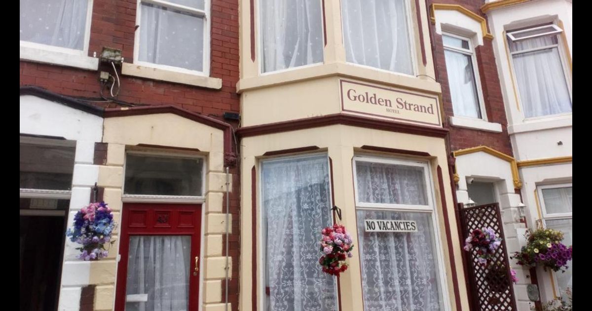 Myroomz Golden Strand Hotel in Blackpool, the United Kingdom from $19 ...