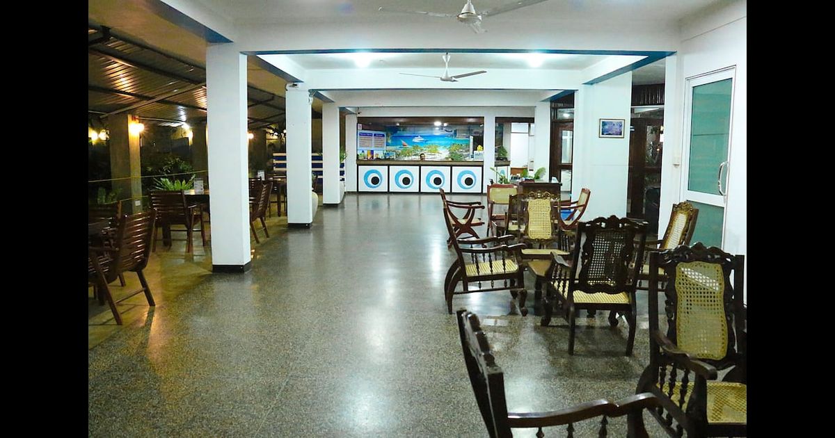 Topaz Beach Hotel in Negombo, Sri Lanka from ₹ 1,799: Deals, Reviews ...