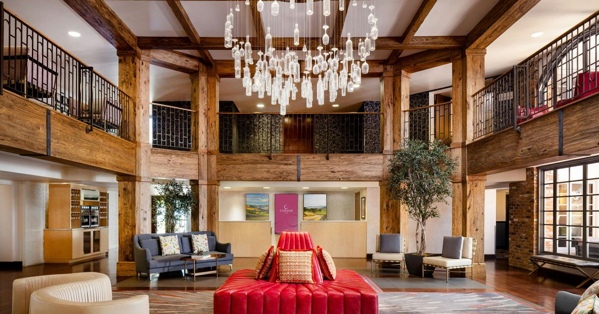 Corque Hotel, Solvang, A Tribute Portfolio Hotel from $147. Solvang ...