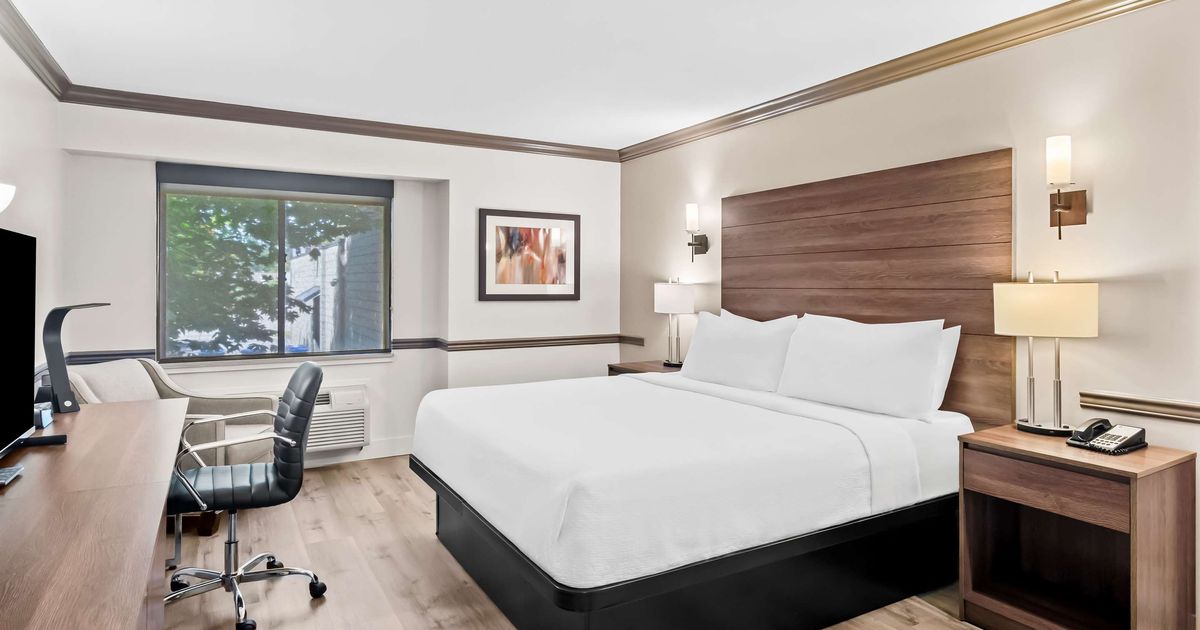 Best Western Maple Ridge Hotel from $81. Mission Hotel Deals & Reviews ...