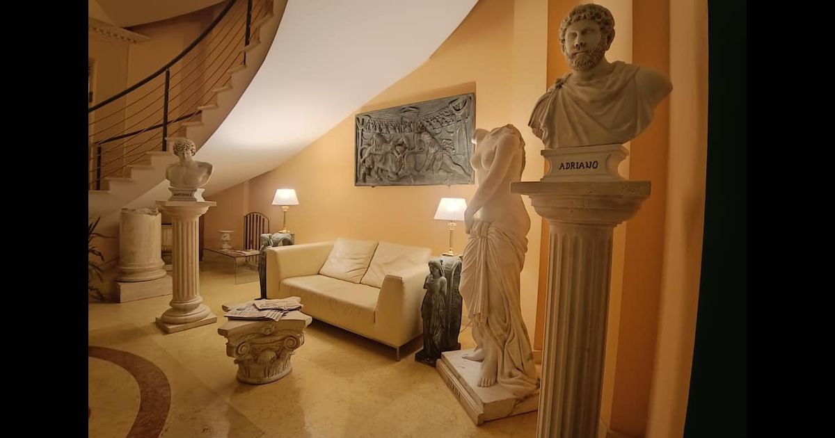 Seccy Hotel Boutique Art & Museum in Fiumicino, in Italien ab 89 ...