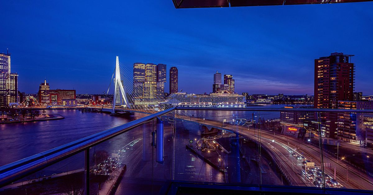 DoubleTree by Hilton Rotterdam Centre, Rotterdam | HotelsCombined