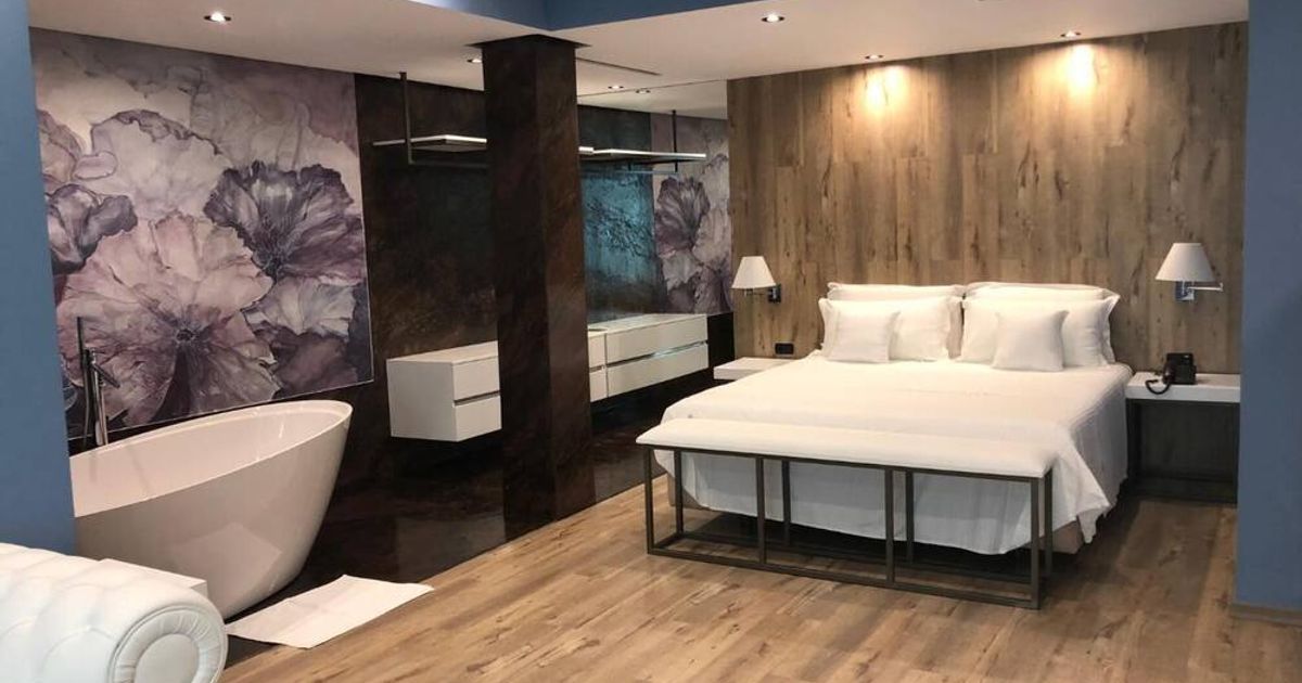 Hotel Palace from $66. Vlorë Hotel Deals & Reviews - KAYAK