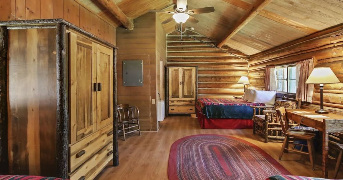 Colter Bay Village from $319. Moran Hotel Deals & Reviews - KAYAK