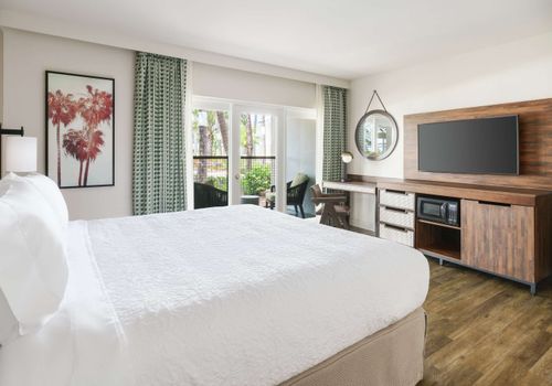 Hampton Inn Key West from $102. Key West Hotel Deals & Reviews - KAYAK