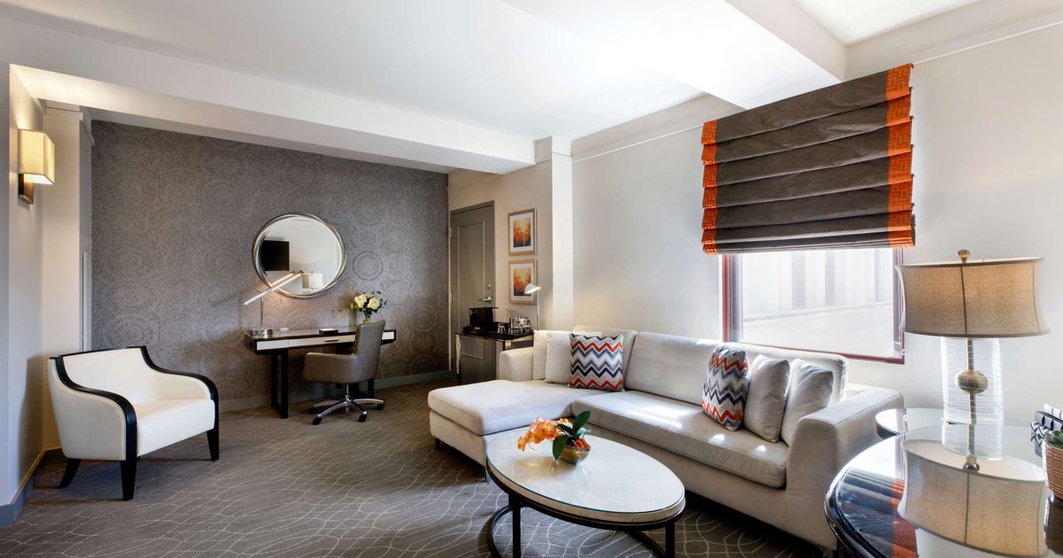 COLCORD HOTEL OKLAHOMA CITY, CURIO COLLECTION BY HILTON ab 155 ...