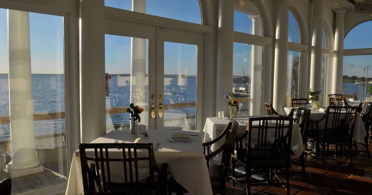 Lighthouse Club Hotel from $216. Ocean City Hotel Deals & Reviews - KAYAK