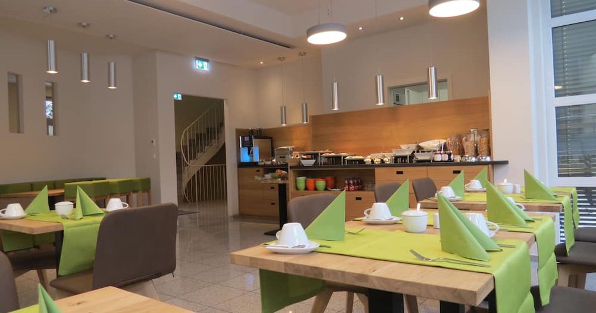 Hotel Neuthor a partir de R$ 494 (R̶$̶ ̶8̶7̶2̶). Hotéis em Ulm - KAYAK