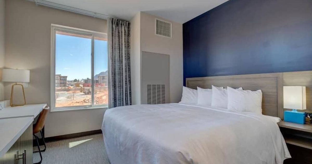 Scenic View Inn & Suites Moab from $71. Moab Hotel Deals & Reviews - KAYAK