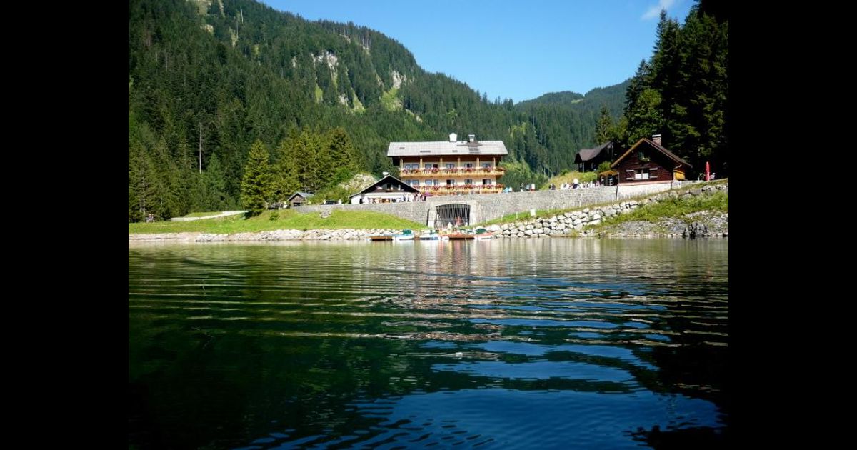 Gasthof Gosausee R1 998 (R̶2̶ ̶3̶4̶2̶). Gosau Hotel Deals & Reviews - KAYAK