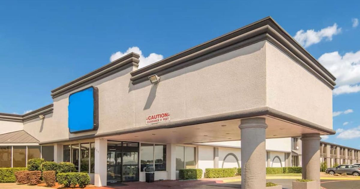 Rodeway Inn from $47. Duncanville Hotel Deals & Reviews - KAYAK