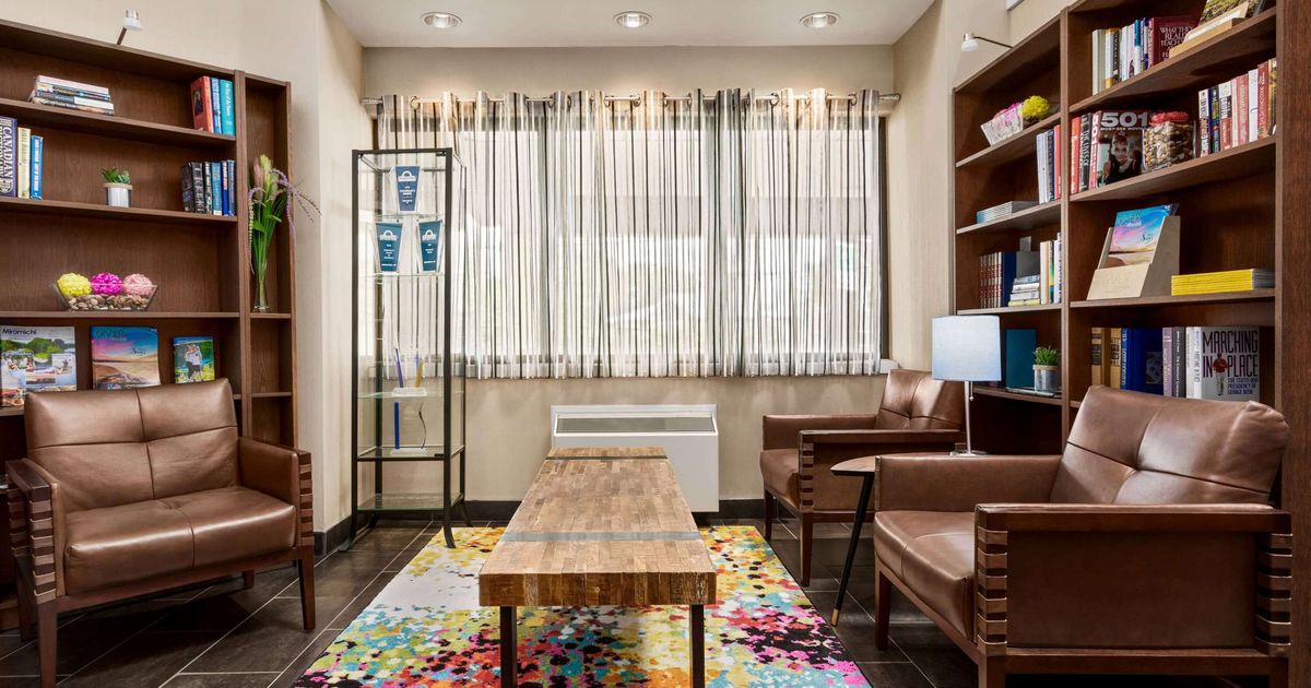 Days Inn by Wyndham Miramichi NB £59. Miramichi Hotel Deals & Reviews ...