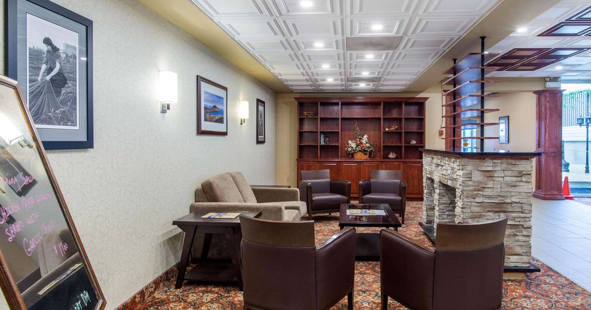 Quality Hotel & Suites £66. Gander Hotel Deals & Reviews - KAYAK