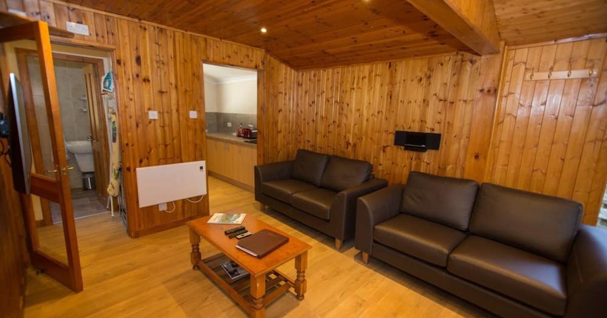 Invercauld Lodges £131. Ballater Hotel Deals & Reviews - KAYAK
