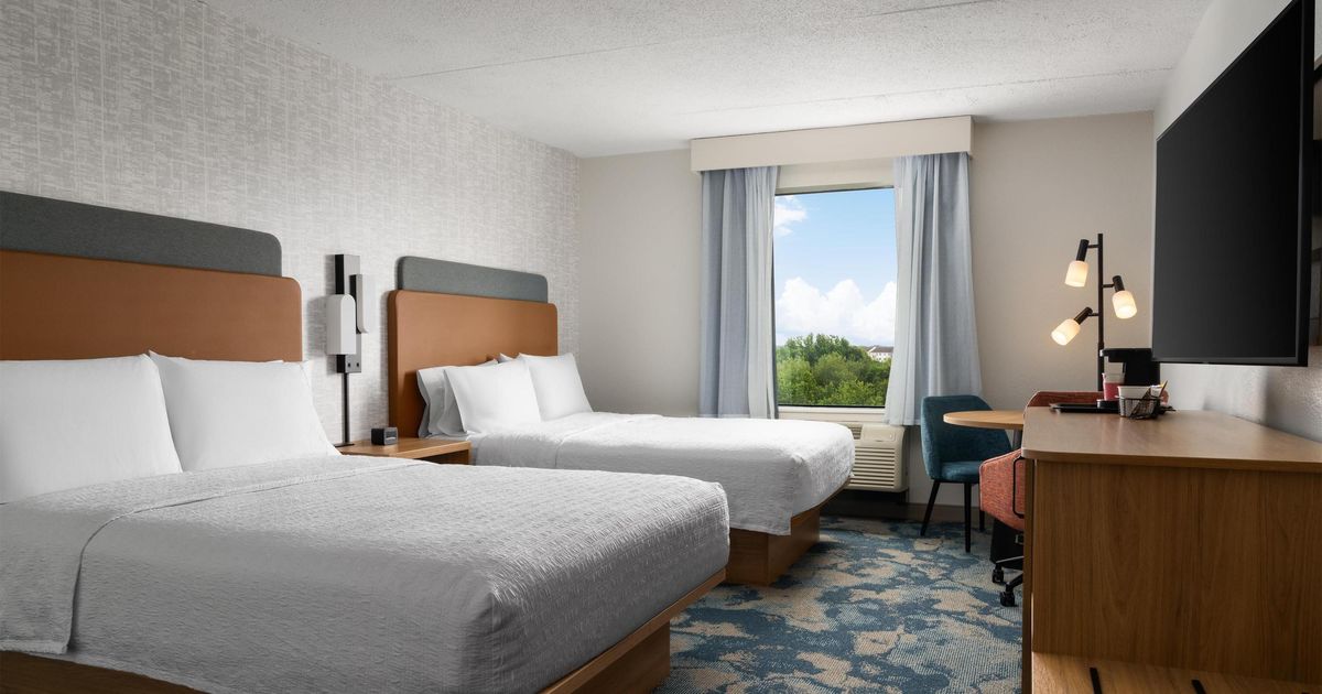 Hampton Inn Neptune/Wall from $122. Neptune Hotel Deals & Reviews - KAYAK