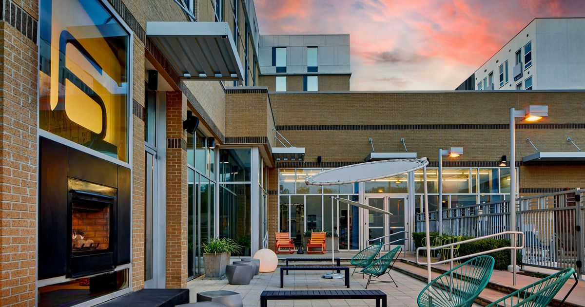 Aloft Austin at The Domain £98. Austin Hotel Deals & Reviews - KAYAK