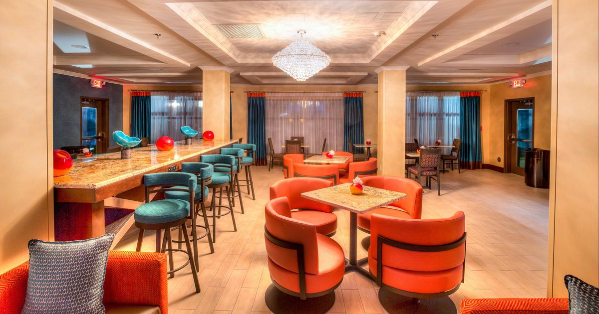 Holiday Inn Express Wichita South By IHG from $89. Wichita Hotel Deals ...