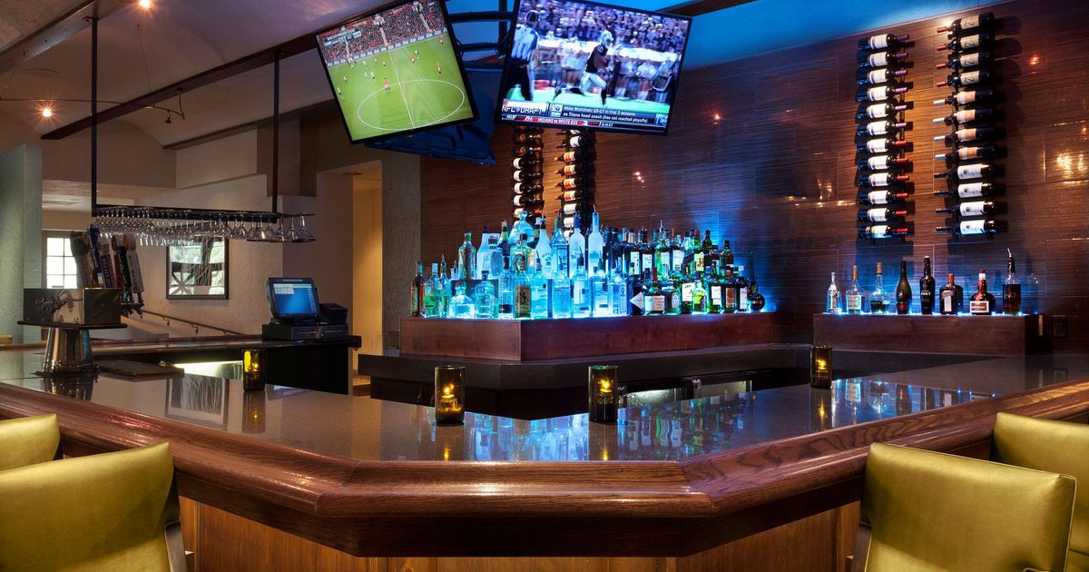 Embassy Suites by Hilton Phoenix Tempe a partir de R$ 483 (R̶$̶ ̶1̶ ...