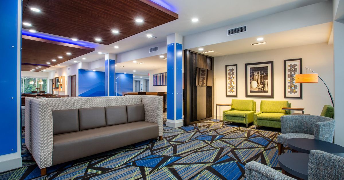Holiday Inn Express & Suites Deland South By IHG from $90. DeLand Hotel ...