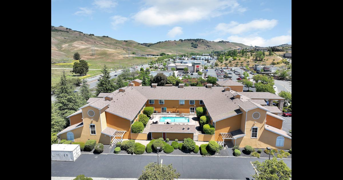 Quality Inn near Six Flags Discovery Kingdom-Napa Valley in Vallejo ...