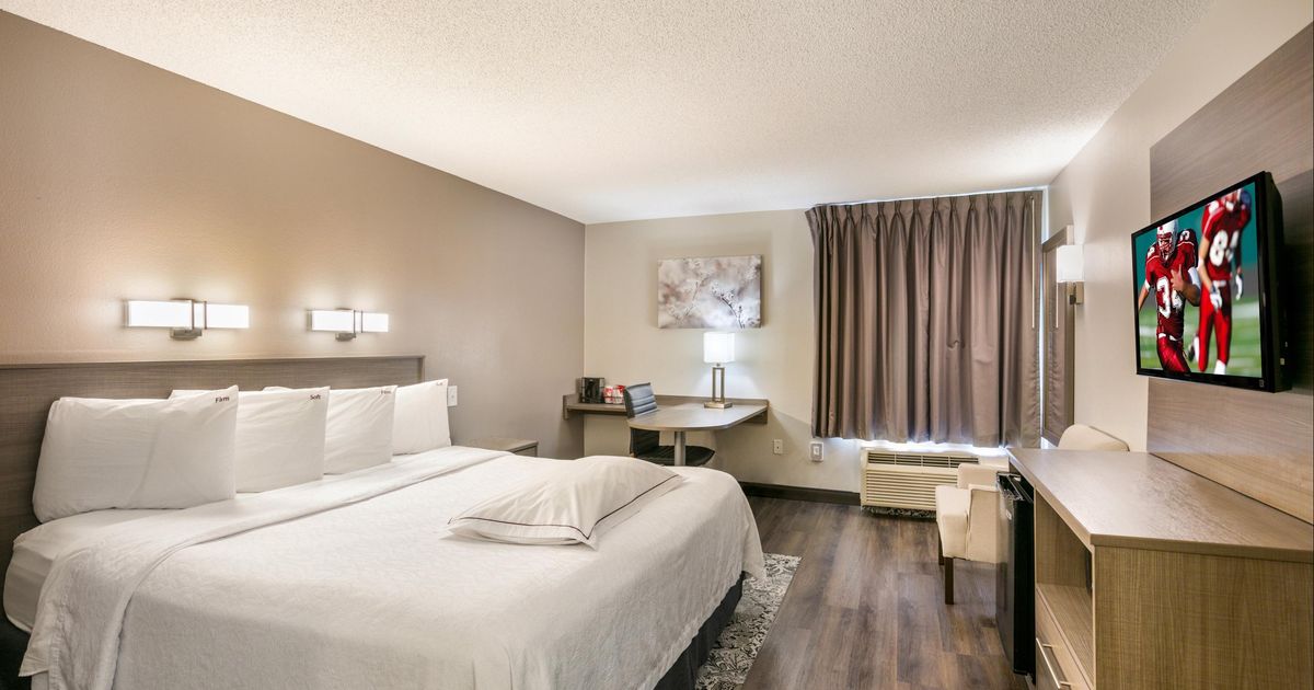 Red Roof Inn Plus+ Boston - Logan from $68. Saugus Hotel Deals ...