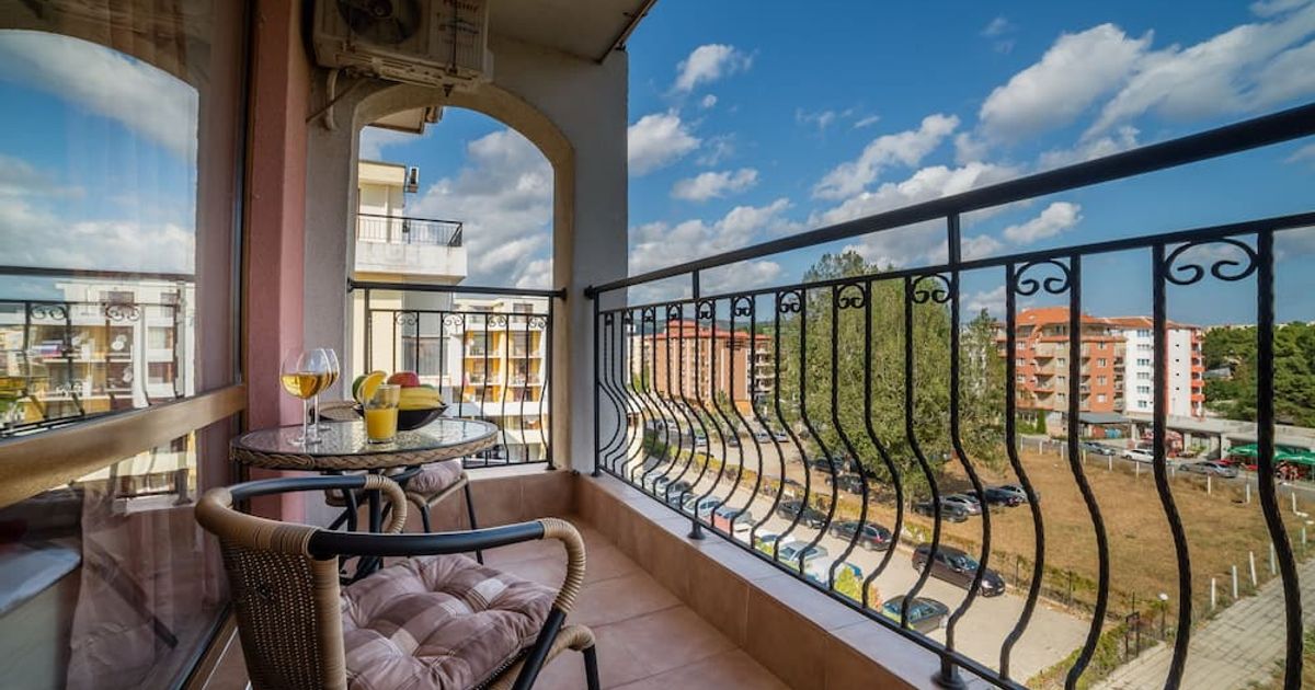 Step Hotel เริ่มต้นที่ ฿2,096 (฿̶4̶,̶4̶5̶2̶) เนสเซบาร์ โรงแรม - KAYAK