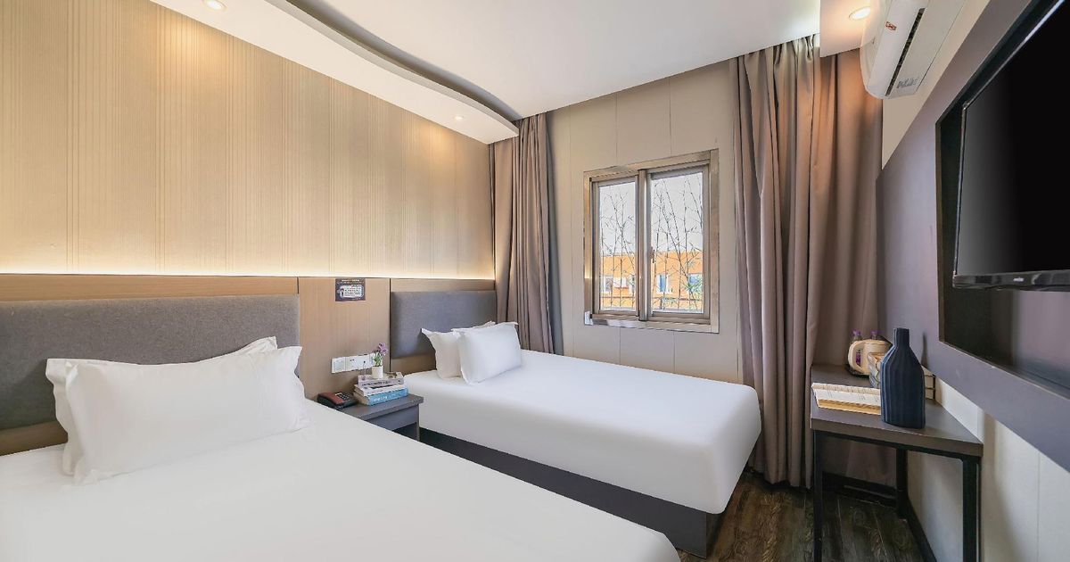 Sushi Hotel (Shanghai Hongqiao National Exhibition Center Xujing Branch) from . Shanghai Hotel ...