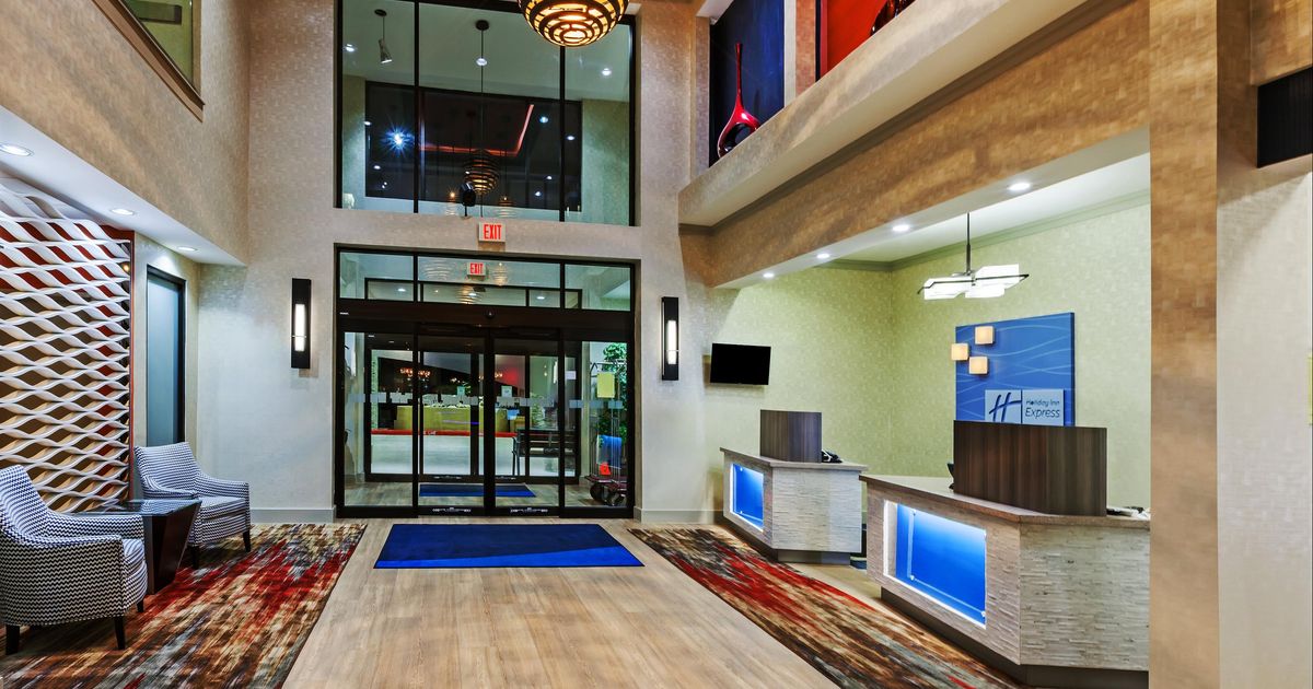 Holiday Inn Express & Suites Houston East desde $ 67.562 ($̶ ̶1̶1̶0̶ ...