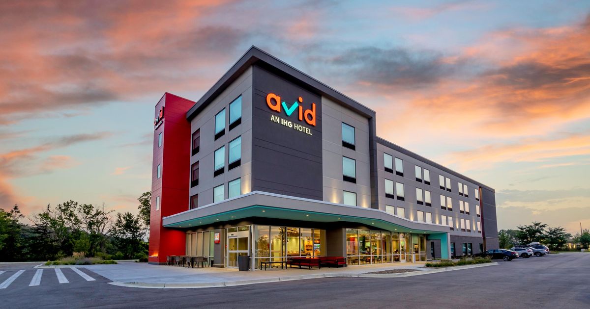 Avid Hotel Milwaukee West - Waukesha By IHG from $78. Pewaukee Hotel ...