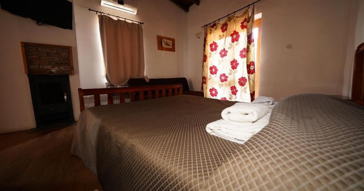 Linos Inn £55. Kakopetria Hotel Deals & Reviews - KAYAK