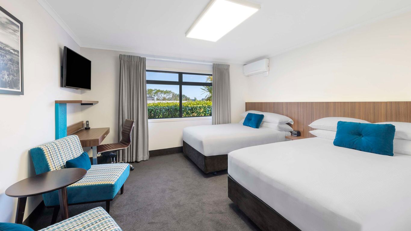 Jet Park Hotel Hamilton Airport, Rukuhia | HotelsCombined