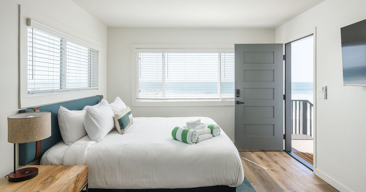 The Marbella from $93. Oceanside Hotel Deals & Reviews - KAYAK