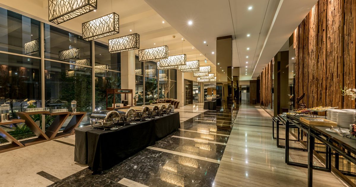 Holiday Inn Cikarang Jababeka By IHG from $45. Cikarang Hotel Deals ...