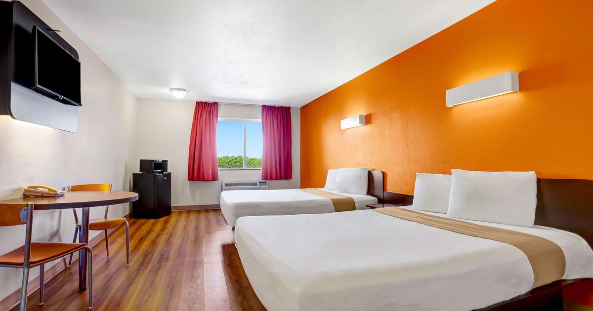 Motel 6 Apache Junction Az from $65. Apache Junction Hotel Deals ...