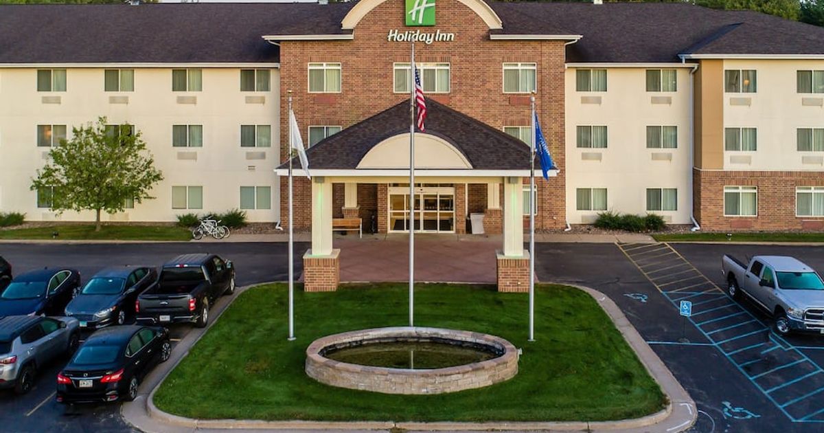 Holiday Inn Conference Ctr Marshfield By IHG from $78. Marshfield Hotel ...