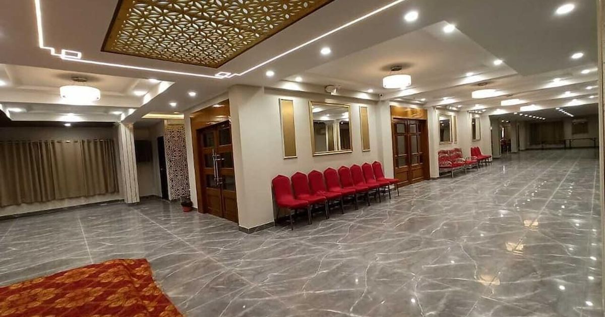 Hotel Avisha from $26. Kolkata Hotel Deals & Reviews - KAYAK