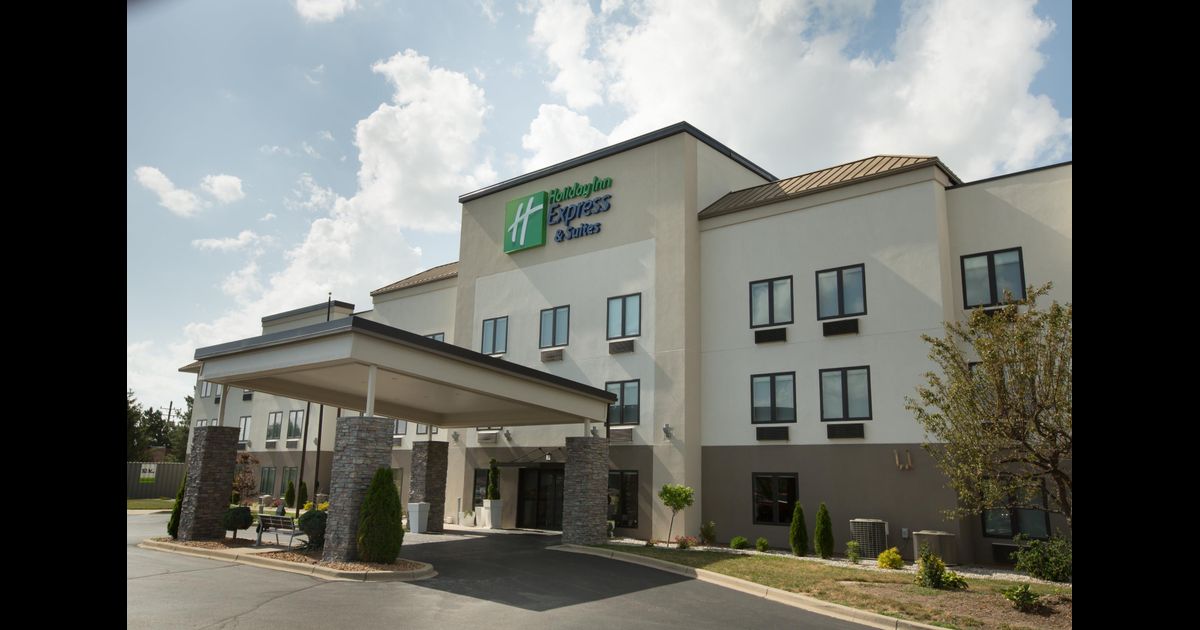 Holiday Inn Express & Suites Madison By IHG in Madison, the United ...